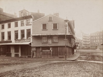 Sun Tavern, Dock Square, Boston - Lost New England